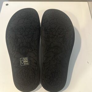 Versace | Shoes | Versace Nerooro Pool Slide Gomma Euro 37 | Poshmark